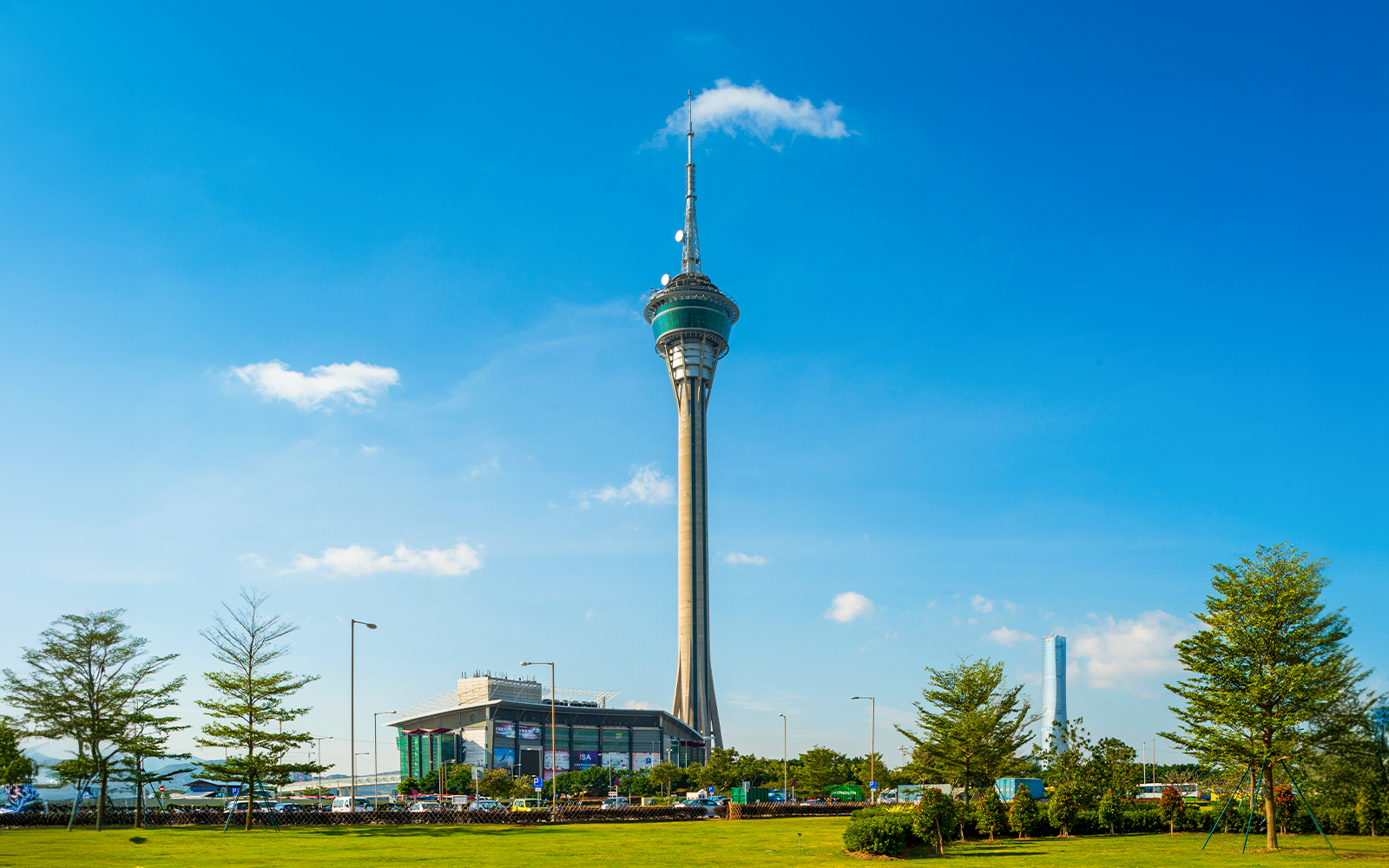Macau Tower Tickets | Observation Deck & Adventure Deck Discover Macau ...
